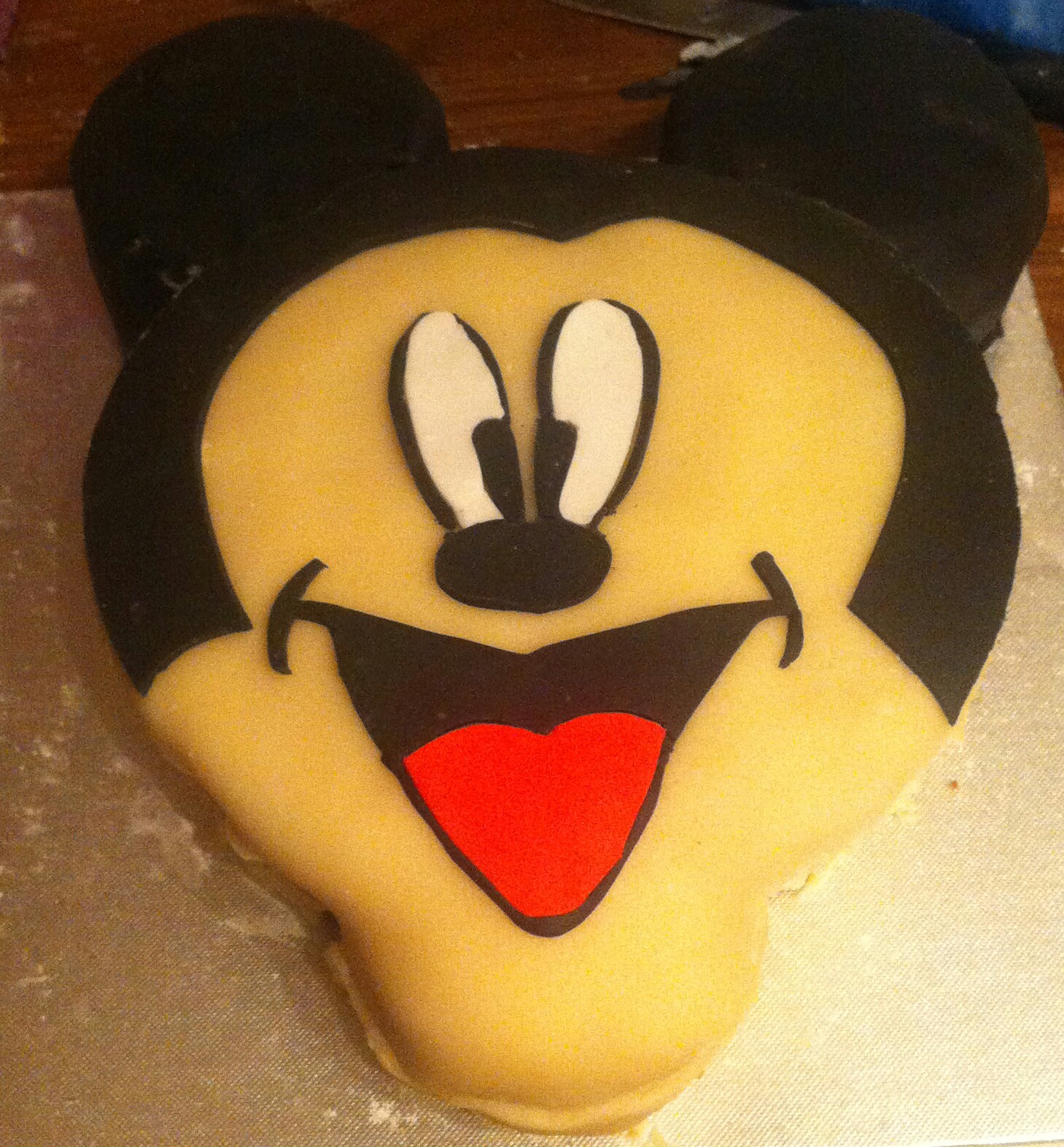 Mickey Mouse Cake | Aoife's Cake Blog